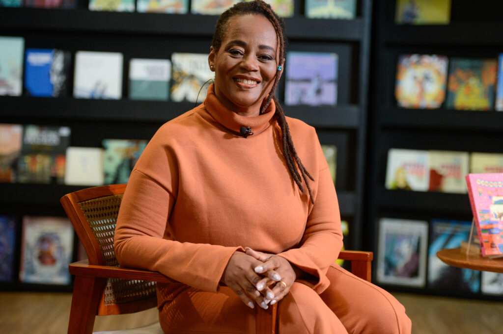 Eliana Alves Cruz: ‘a minha literatura se baseia em perguntas’ - Le ...